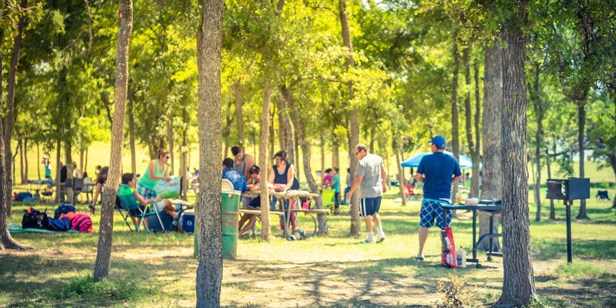 6 Best RV Parks for a Big Family Reunion - RV Trader Blog