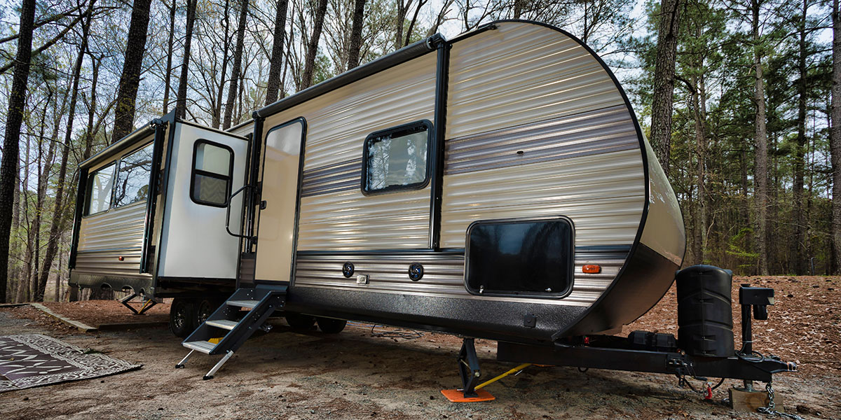 My RV Slide Got Stuck. What Can I Do? - RV Trader Blog