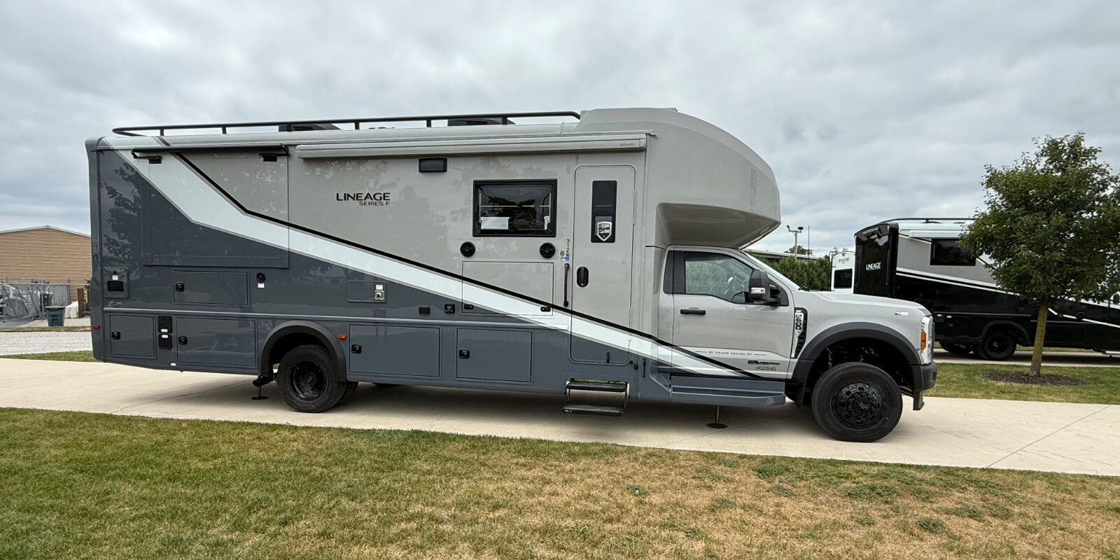2026 Grand Design RV Lineage Series F 31ZW Review - RV Trader Blog