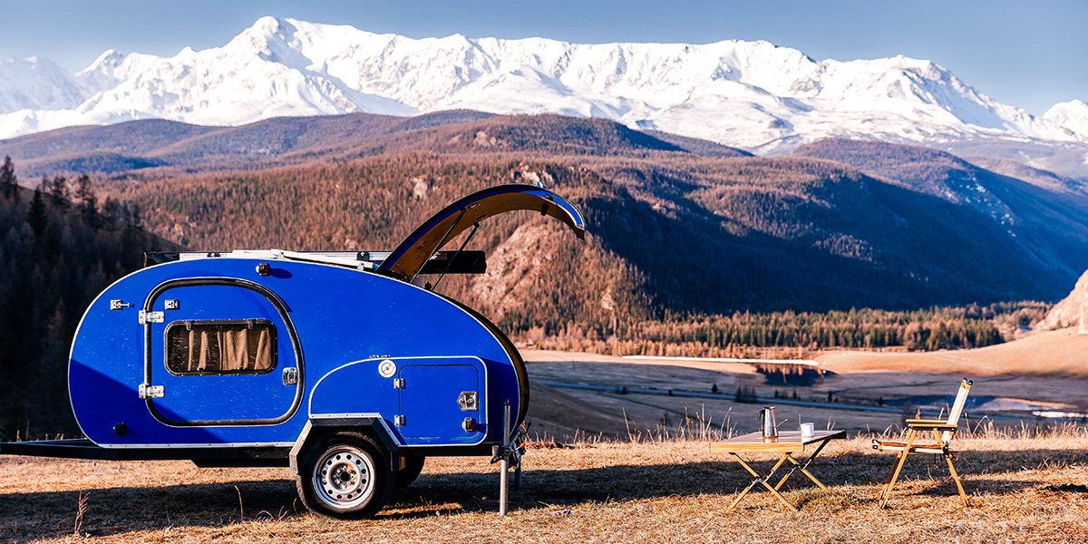RV Buyers Trend Toward Smaller, More Garageable Campers - RV Trader Blog