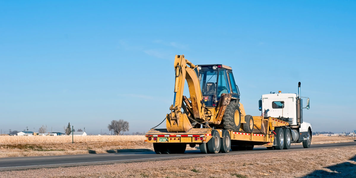 7 Safety Tips for Transporting Heavy Equipment | Equipment Trader Blog