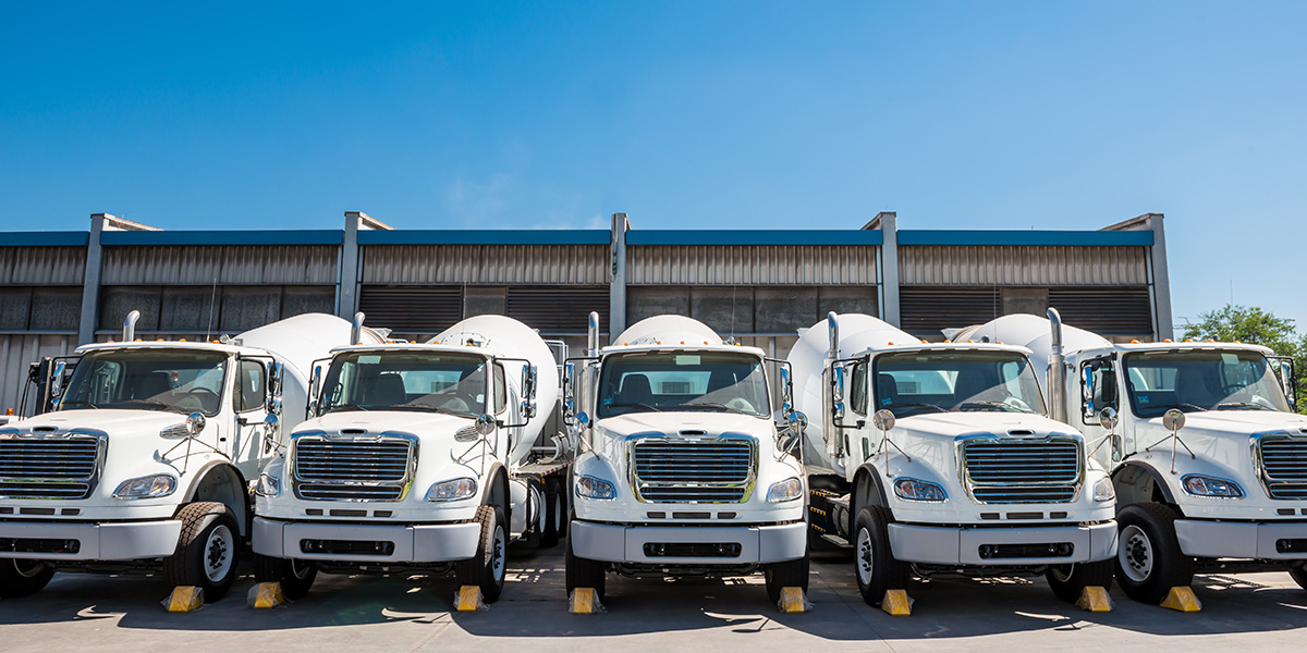 Pros & Cons of Different Working Trucks - Commercial Truck Trader Blog