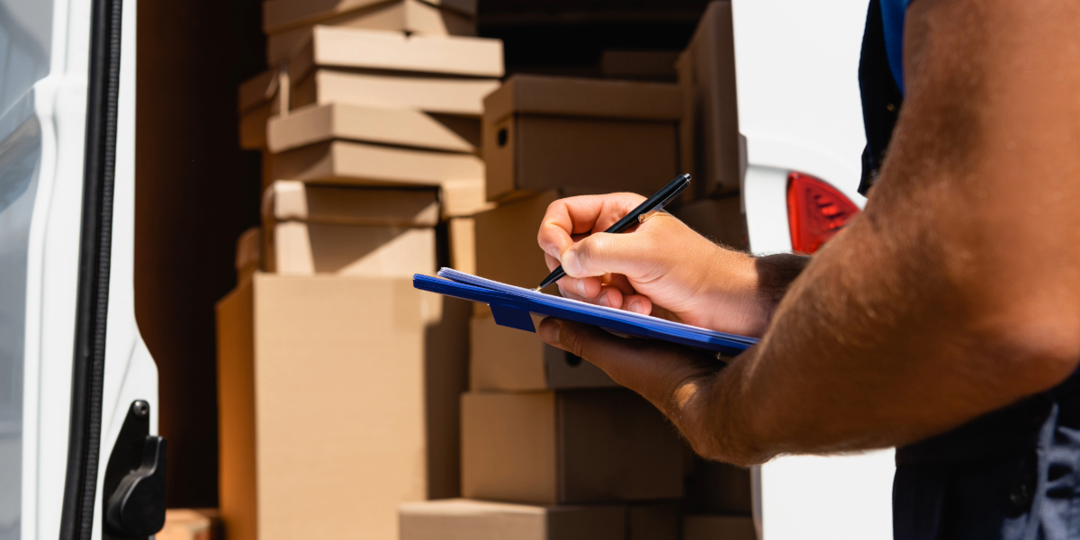 Everything You Need to Know for Becoming a Delivery Driver - Commercial ...