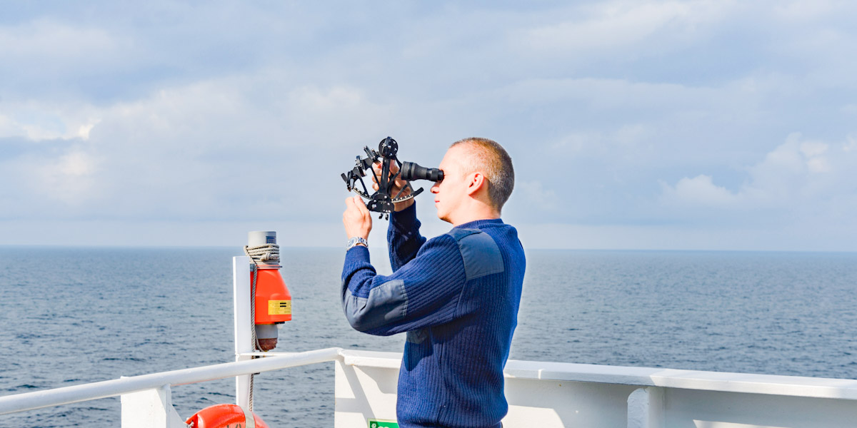 What Is a Sextant? – Boatmart Blog
