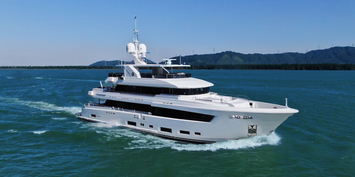Cheoy Lee Discovery Series and 130 Explorer at FLIBS – Boatmart Blog
