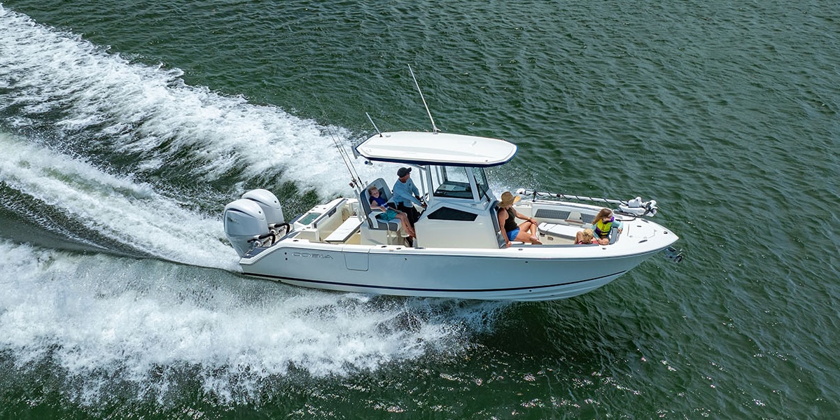Cobia 245 CC and 305 CC Debut at FLIBS – Boatmart Blog